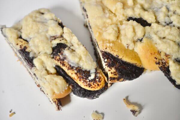 German Poppy Seed Streusel Cake | Mohnkuchen mit Streuseln - Our Gabled ...